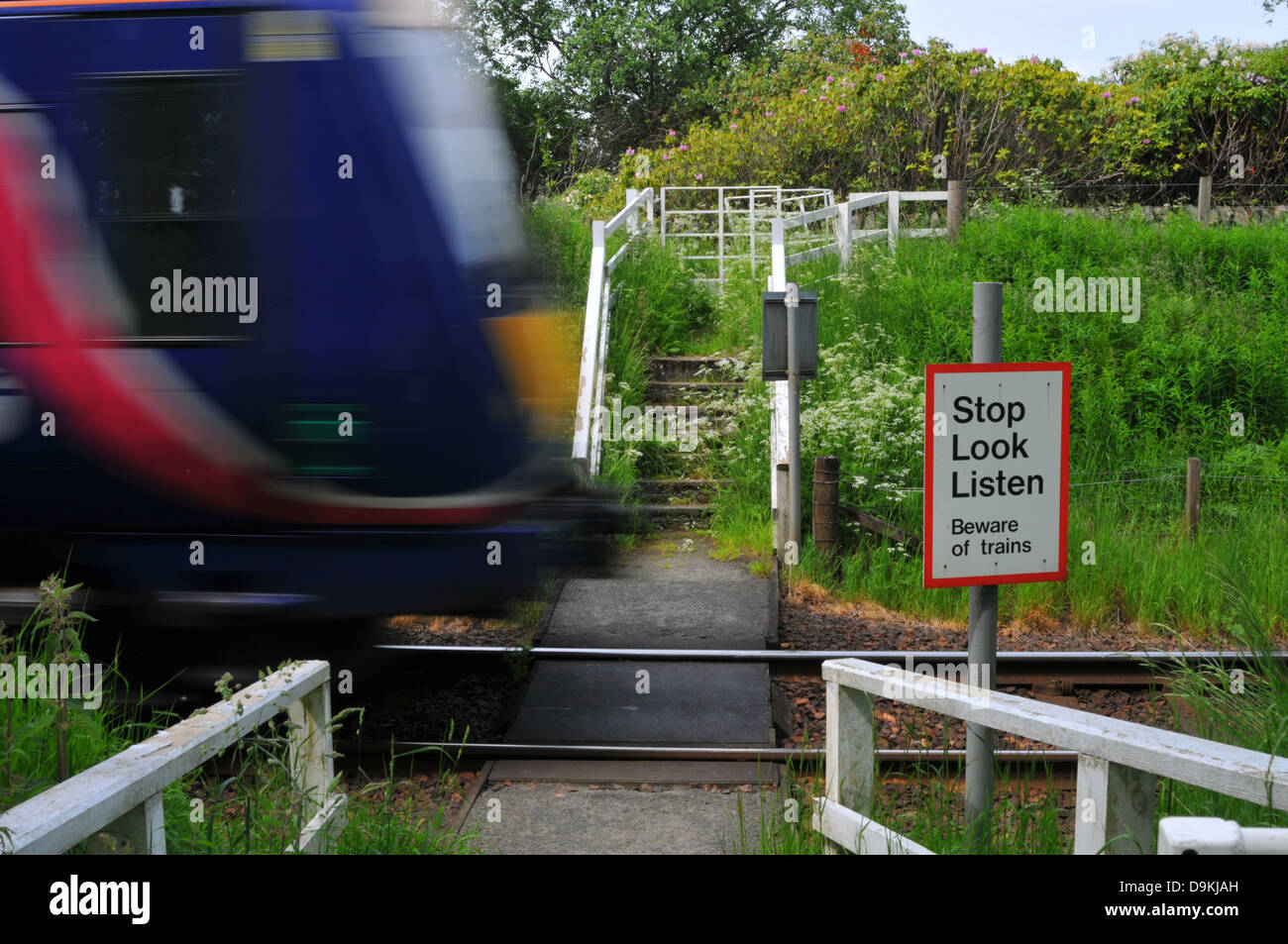Rural Railway Track Crossing Stock Photos & Rural Railway Track ...