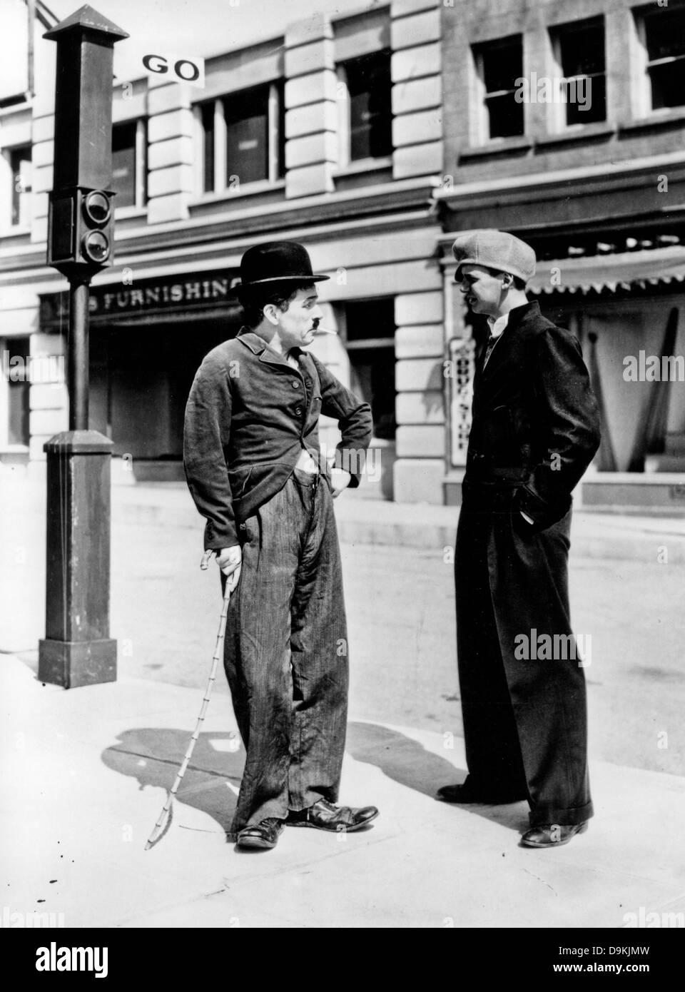 Charlie chaplin the kid hi-res stock photography and images - Alamy