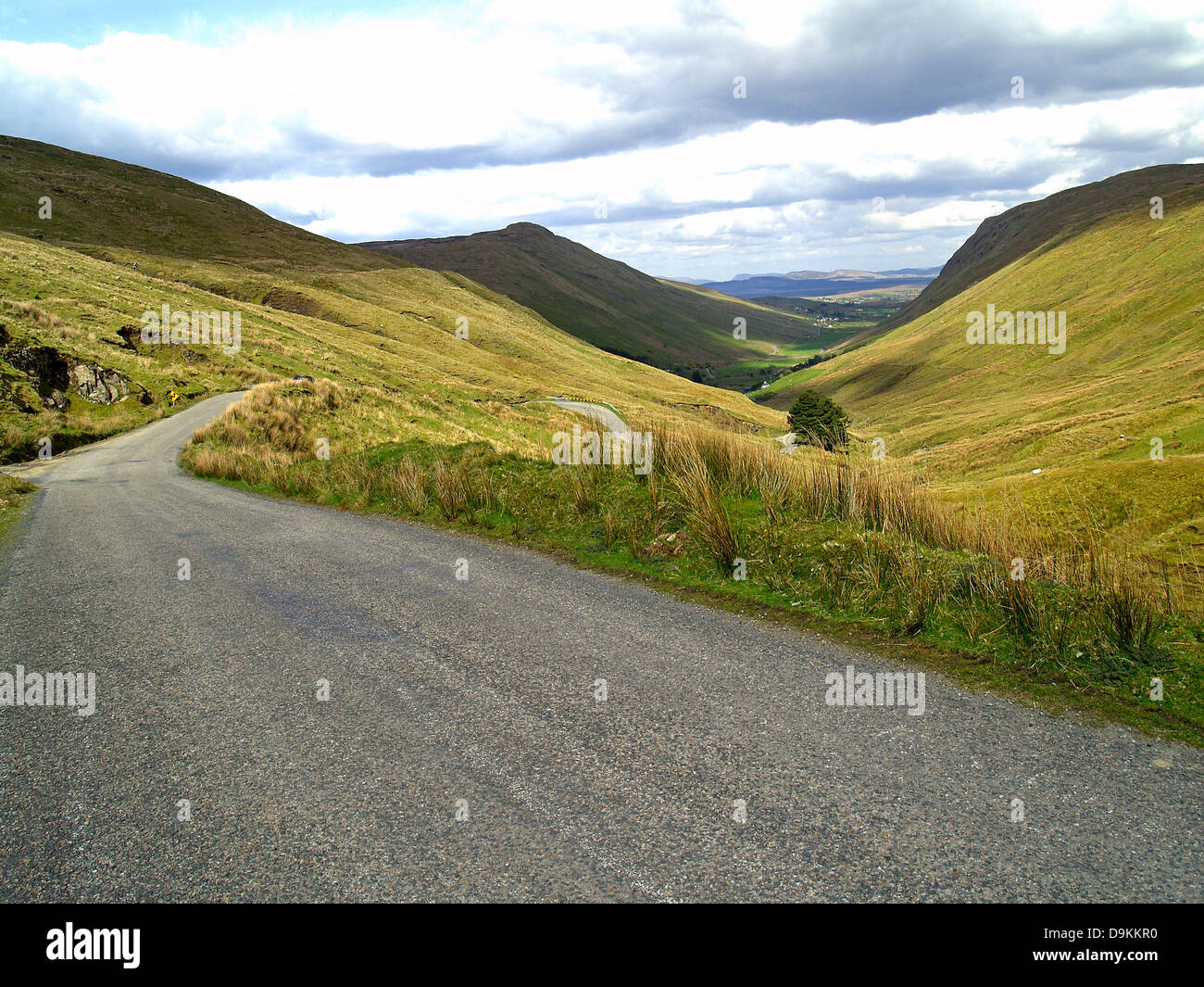 The road over the Glengesh Pass,County Donegal,Ireland Stock Photo - Alamy