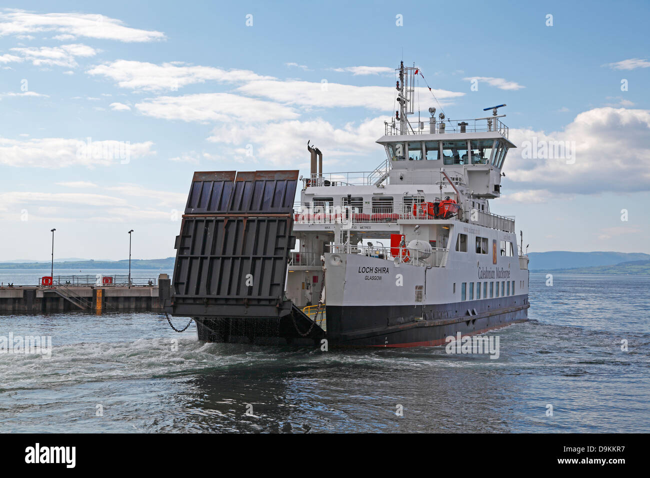 FERRY BETWEEN LARGS IN NORTH AYRSHIRE AND GREAT CUMBRAE ISLAND IN THE ...