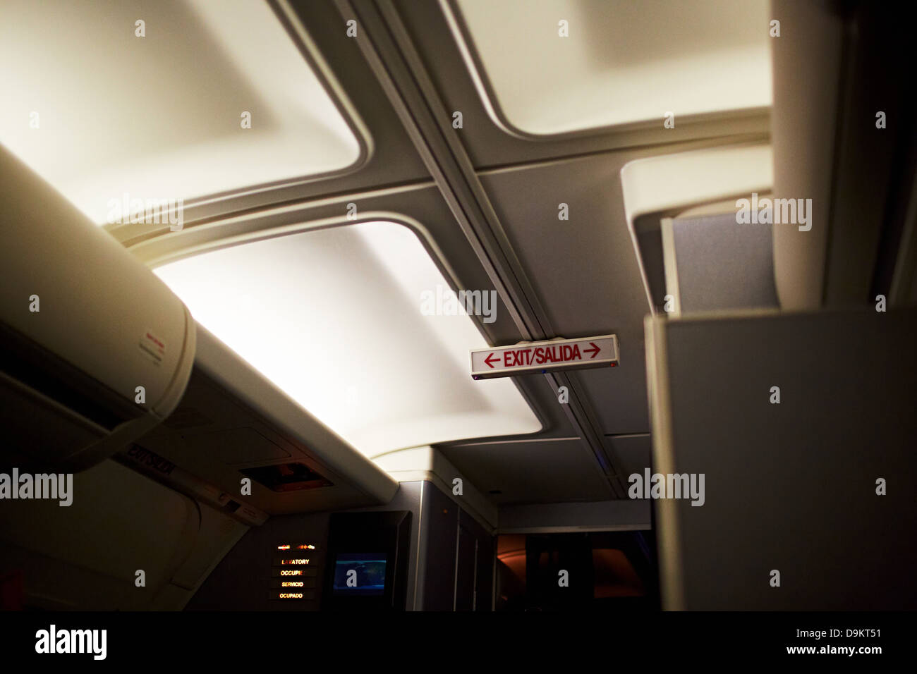 Aeroplane cabin hi-res stock photography and images - Alamy