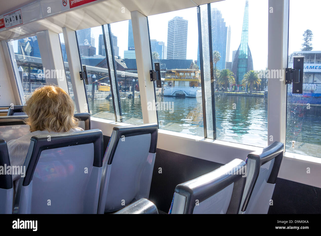 Ferry approaching Perth jetty Stock Photo - Alamy