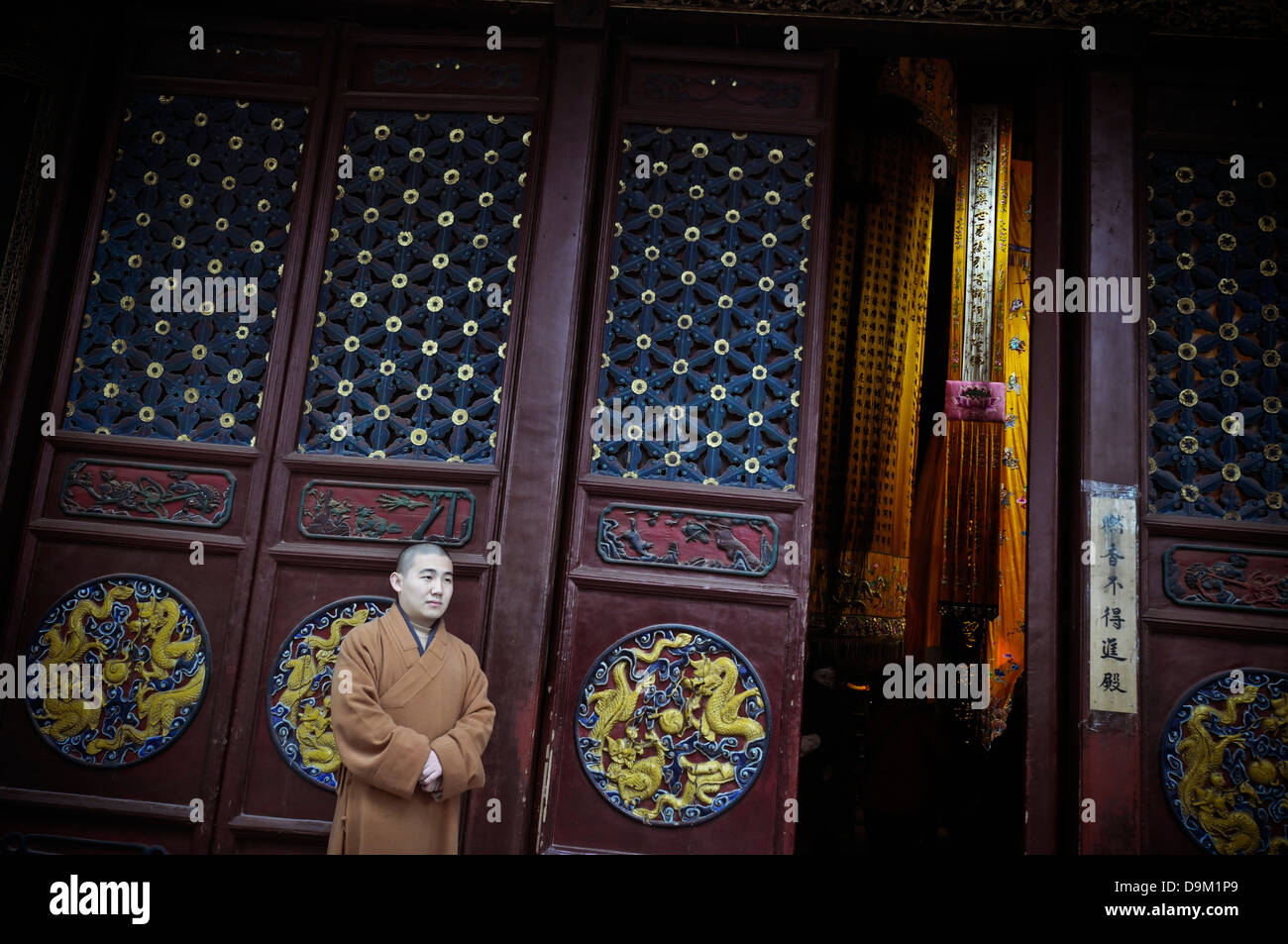 Llfe on Putuoshan — one of China's most important sacred mountains for ...