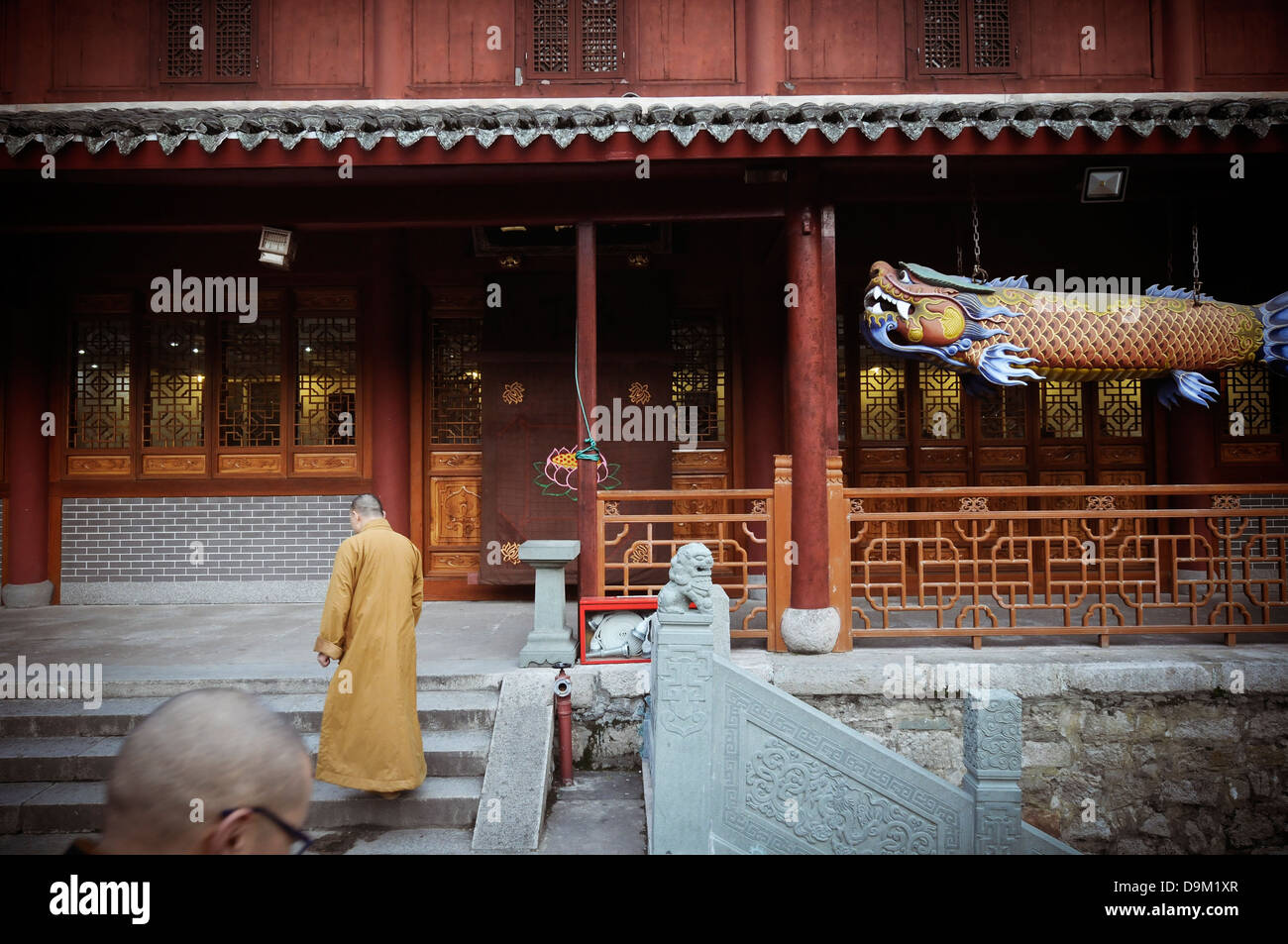 Llfe on Putuoshan — one of China's most important sacred mountains for ...