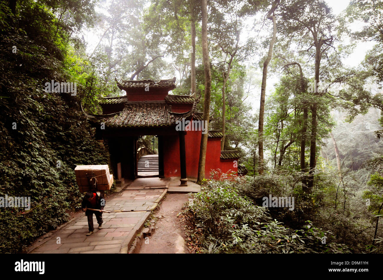 Life on Qingchengshan — one of China's sacred mountains for Daoists ...