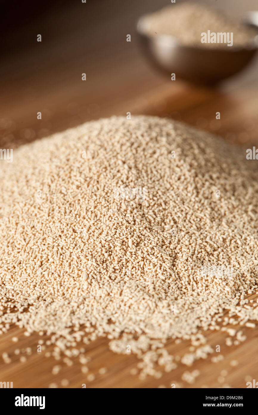 Dry yeast powder hi-res stock photography and images - Alamy