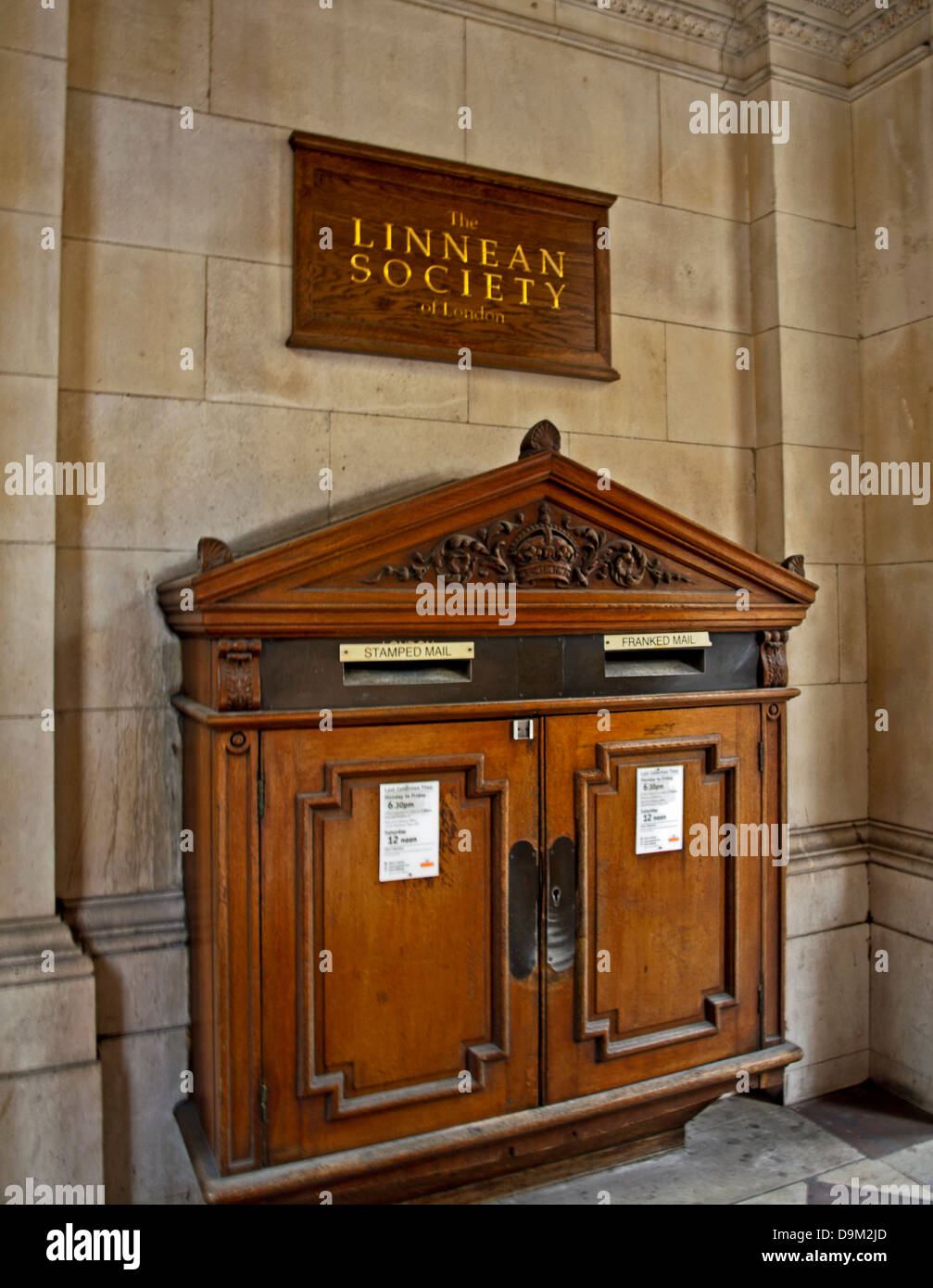 Wooden post box, Burlington House, Piccadilly, City of Westminster ...