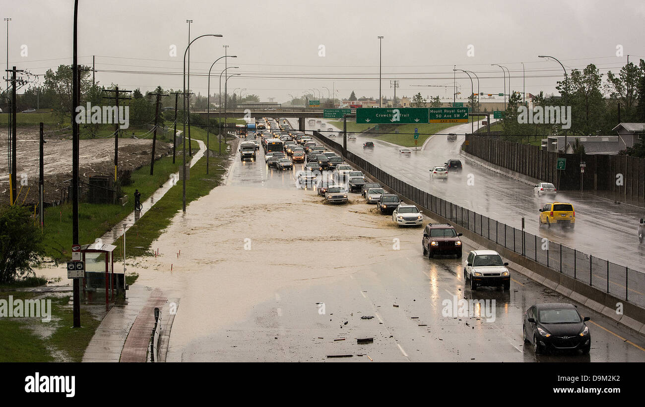 Calgary Alberta flood 2013 Stock Photo - Alamy