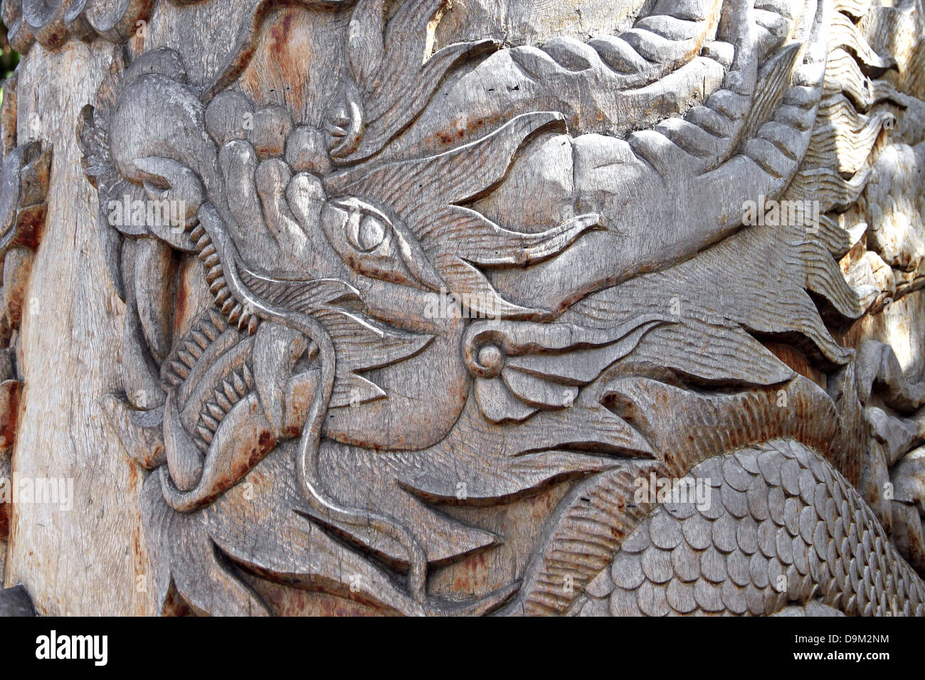 The Pictures of Chinese dragon carved from wood Stock Photo - Alamy