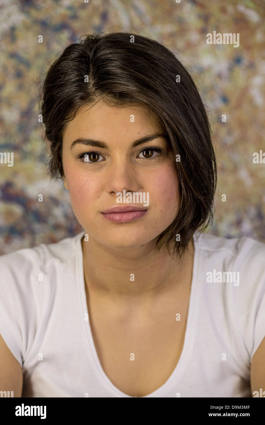 Pretty 16 year old girl hi-res stock photography and images - Alamy