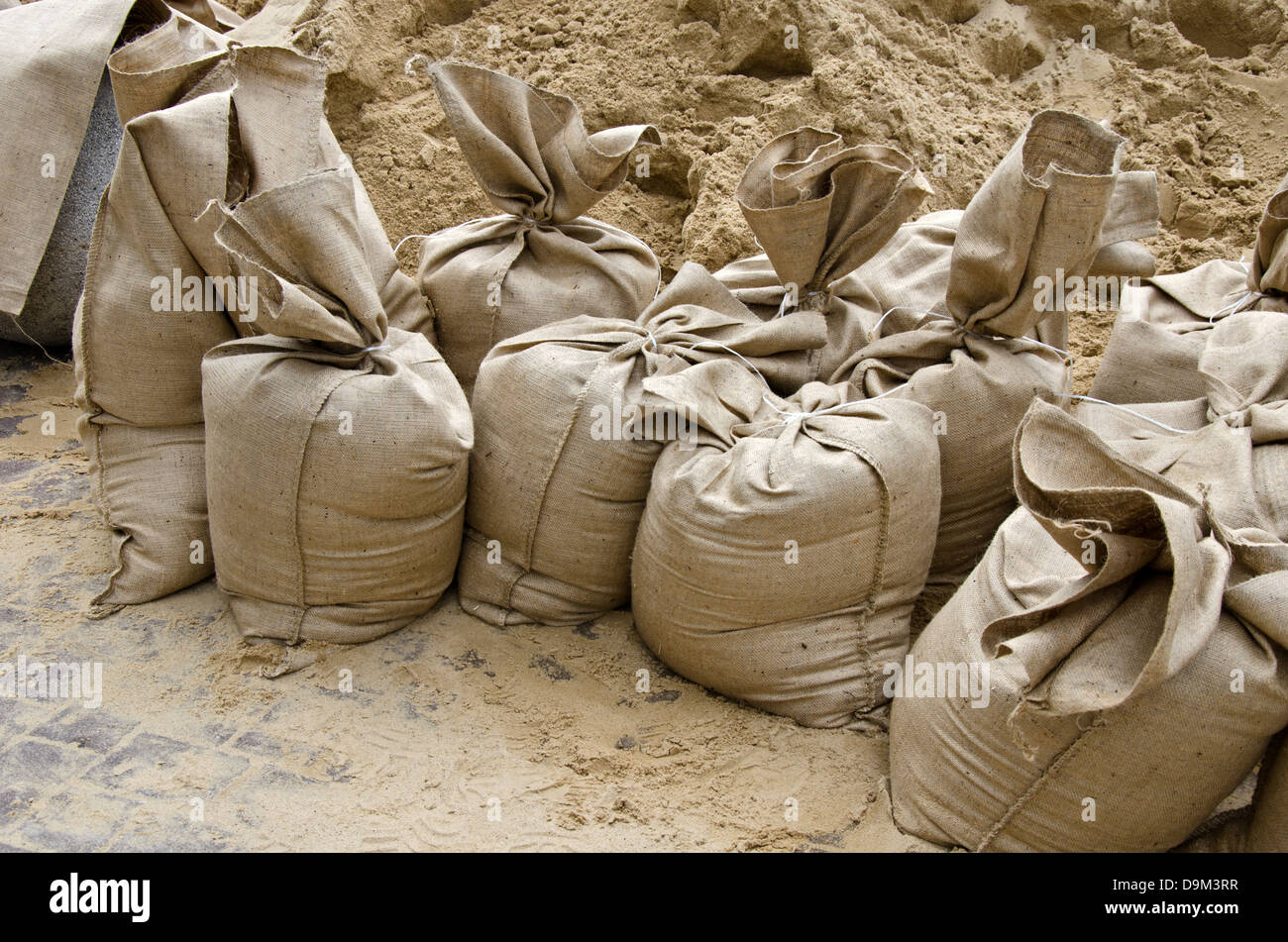 Sand bag hi-res stock photography and images - Alamy