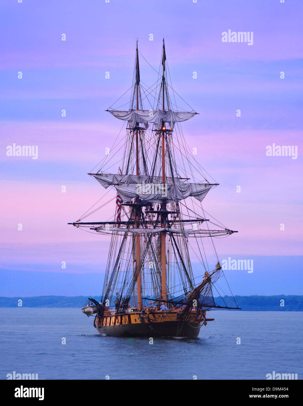 Uss niagara hi-res stock photography and images - Alamy