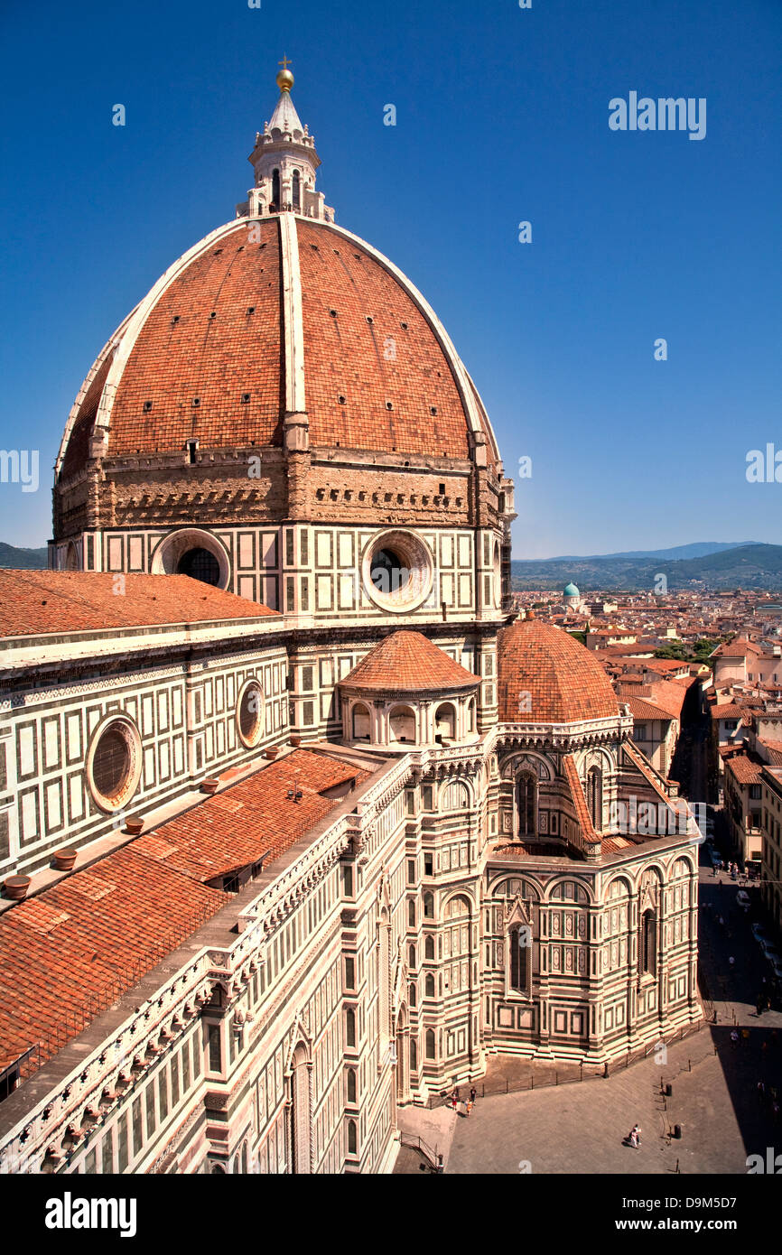 Cathedral florence on sunny hi-res stock photography and images - Alamy