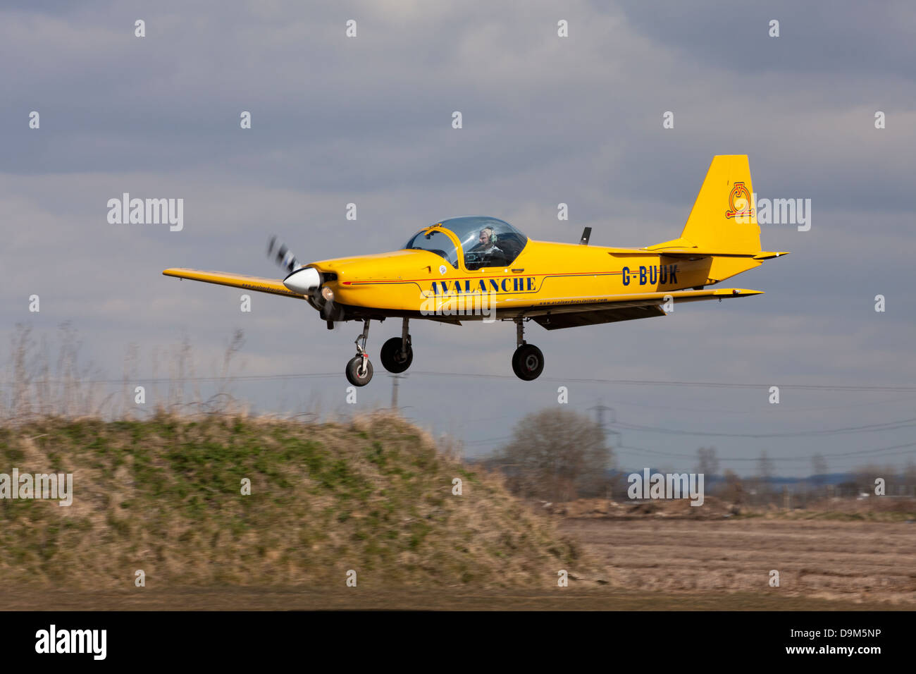 Slingsby T67M Mk2 Firefly G-BUUK on final approach to land at Breighton ...