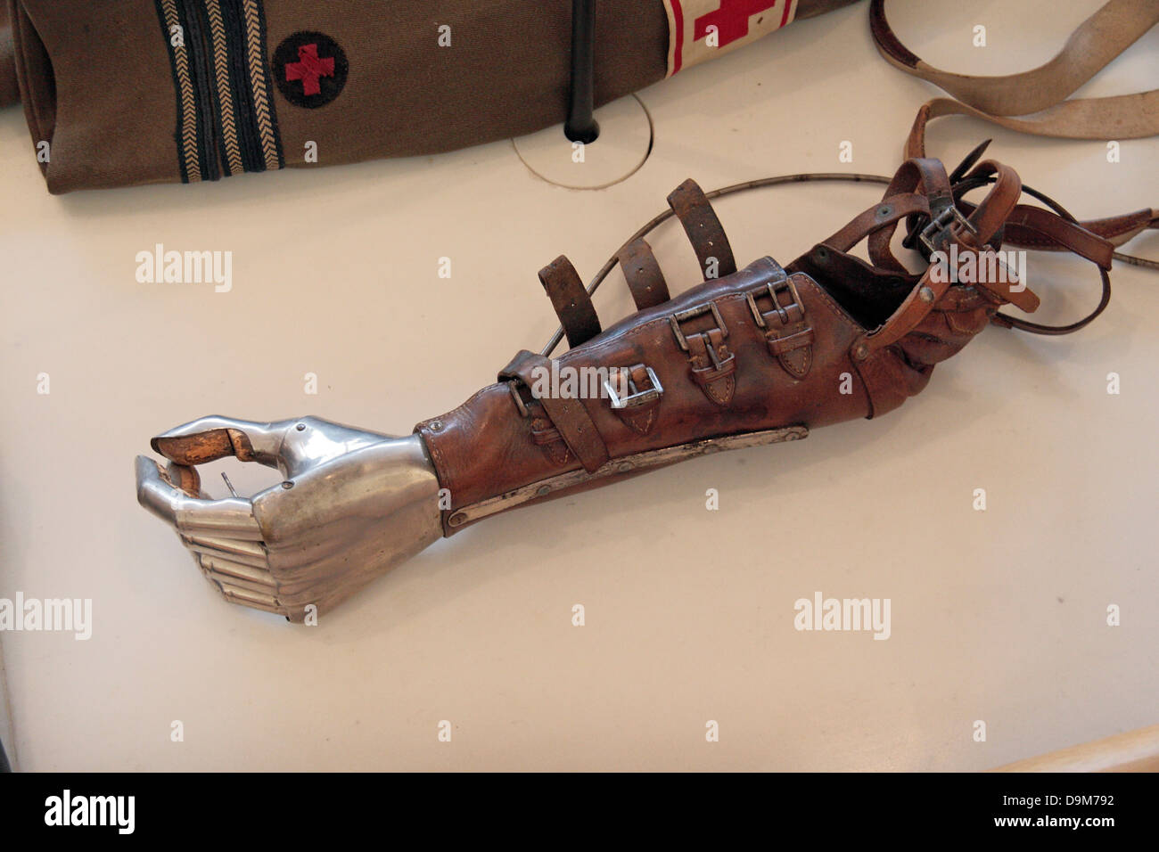 World War One artificial wooden arm on display at the Historical de la ...