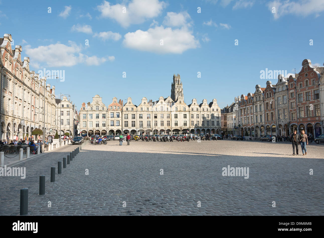 Flemish style buildings hi-res stock photography and images - Alamy