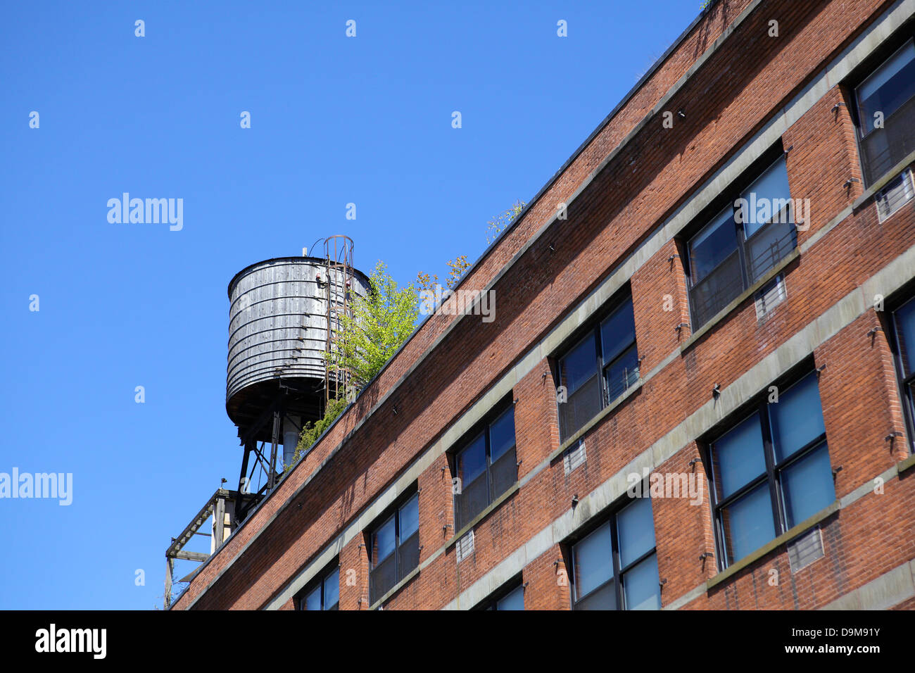 Rooftop Watertank High Resolution Stock Photography and Images - Alamy