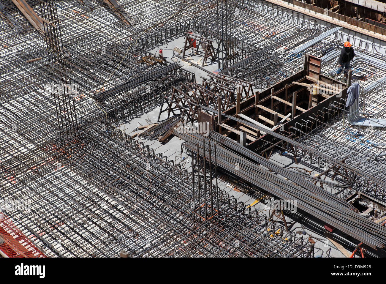 High raising building hi-res stock photography and images - Alamy