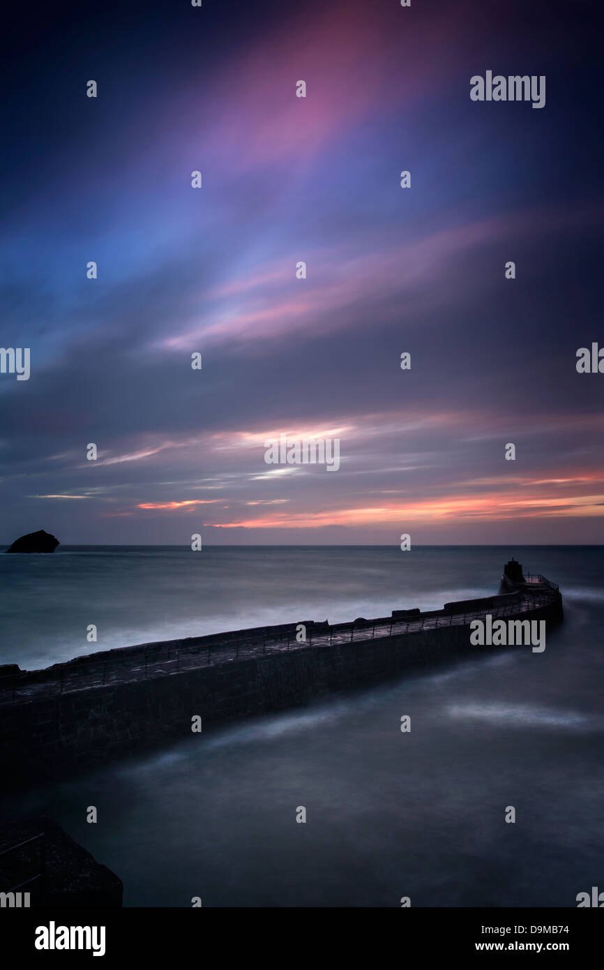 Portreath cornwall harbour hi-res stock photography and images - Alamy