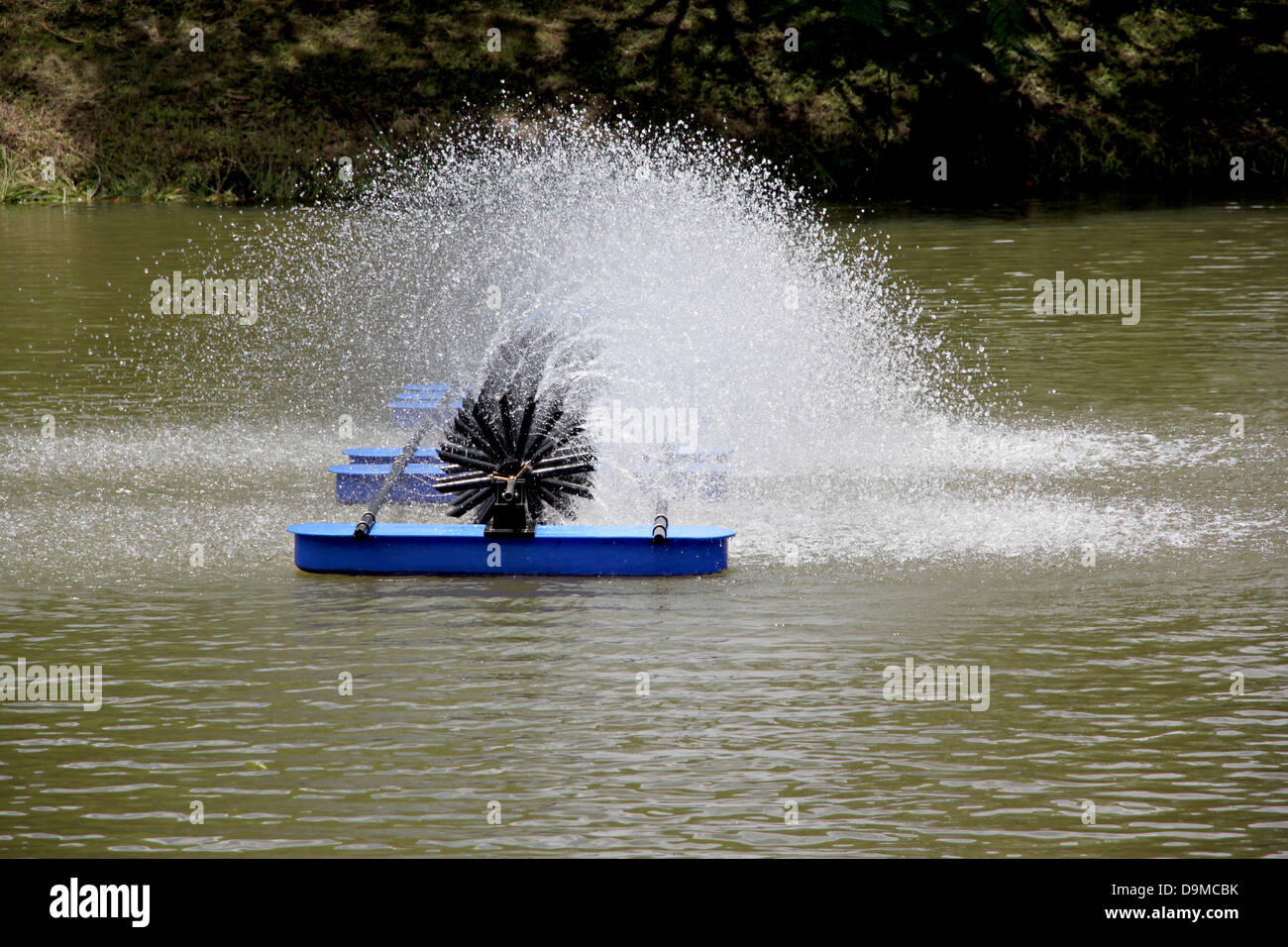 Turbine water in the pool and Turbine water is running Stock Photo - Alamy