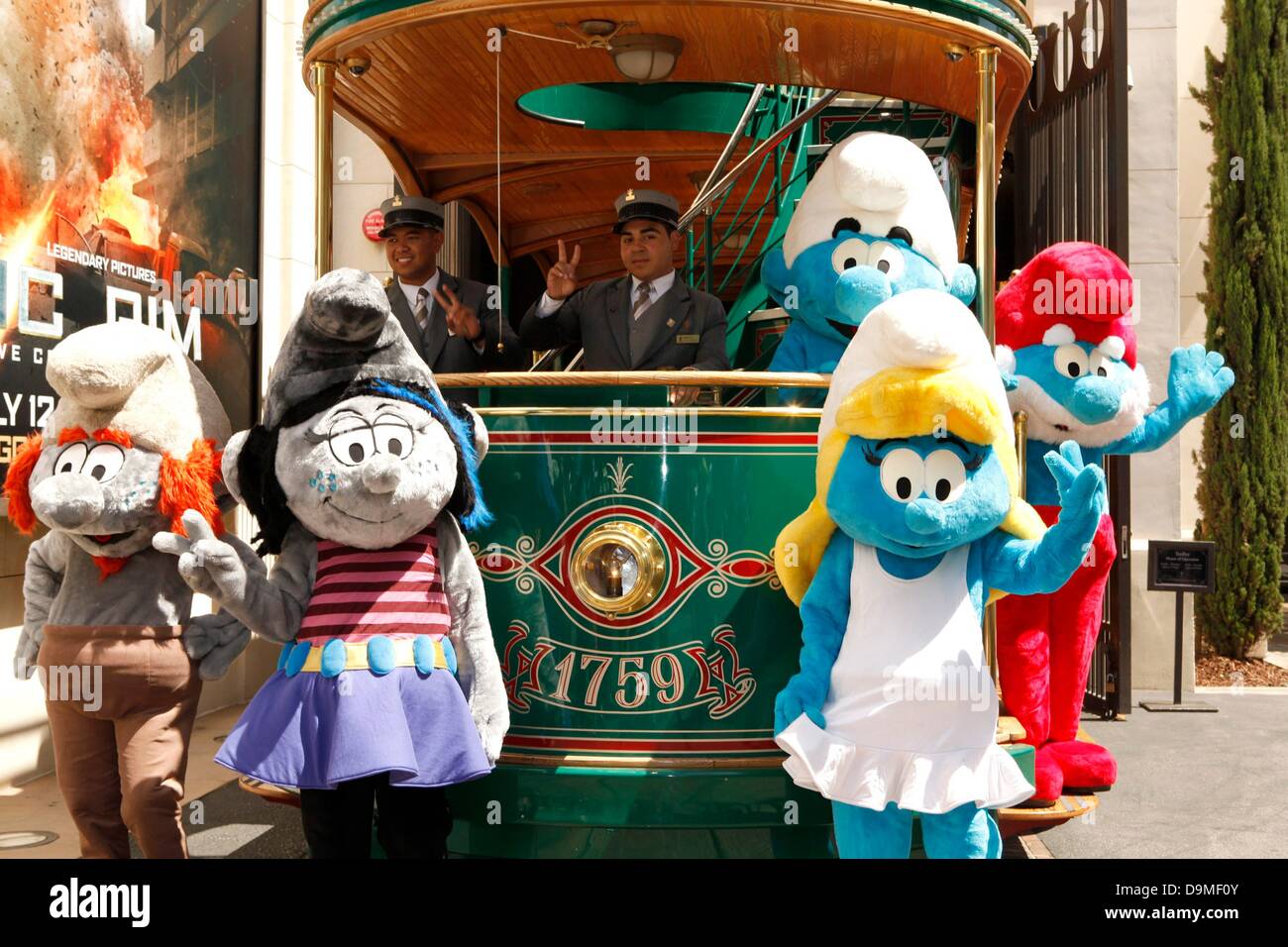 Los Angeles, CA. 22nd June, 2013. The Smurfs in attendance for THE ...