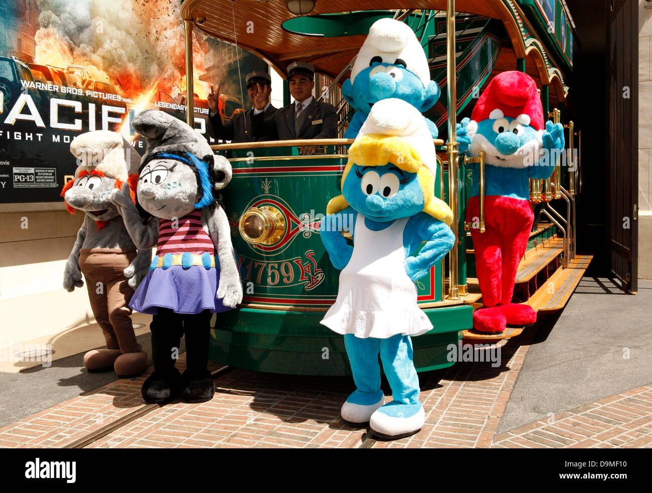 Los Angeles, CA. 22nd June, 2013. The Smurfs in attendance for THE ...