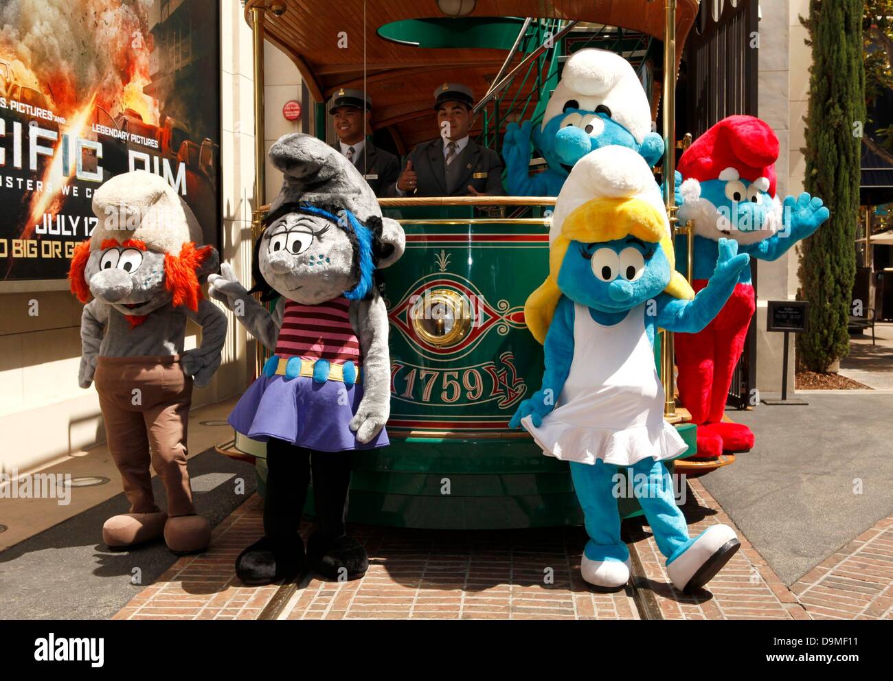 Los Angeles, CA. 22nd June, 2013. The Smurfs in attendance for THE ...