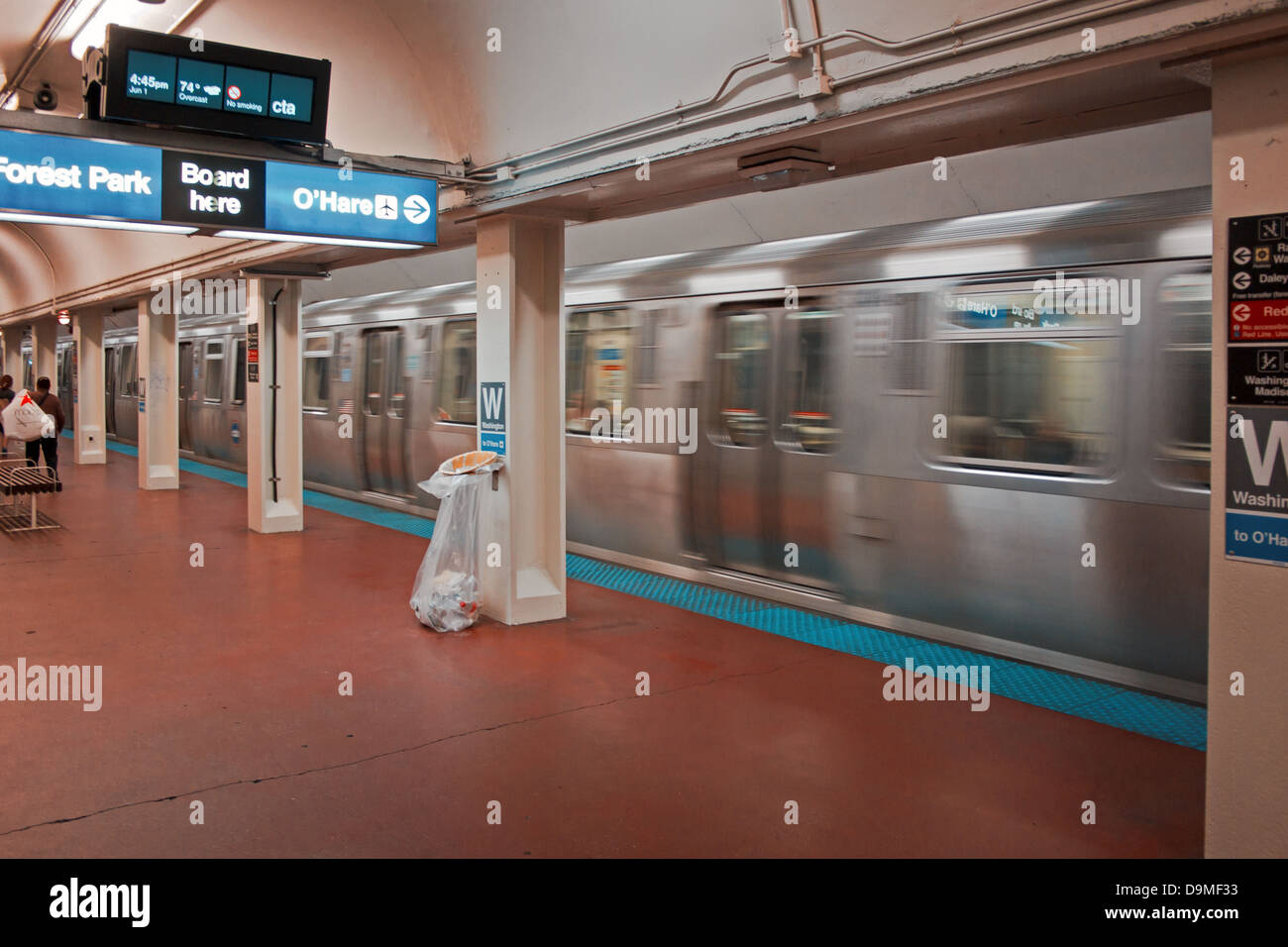 Blue line hi-res stock photography and images - Alamy