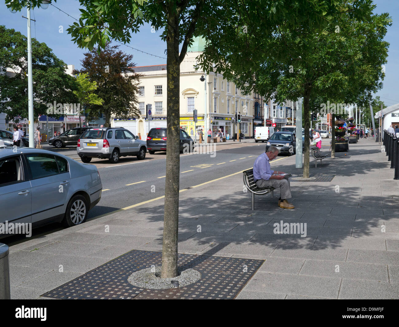 Street scene in Bideford, North Devon Stock Photo - Alamy