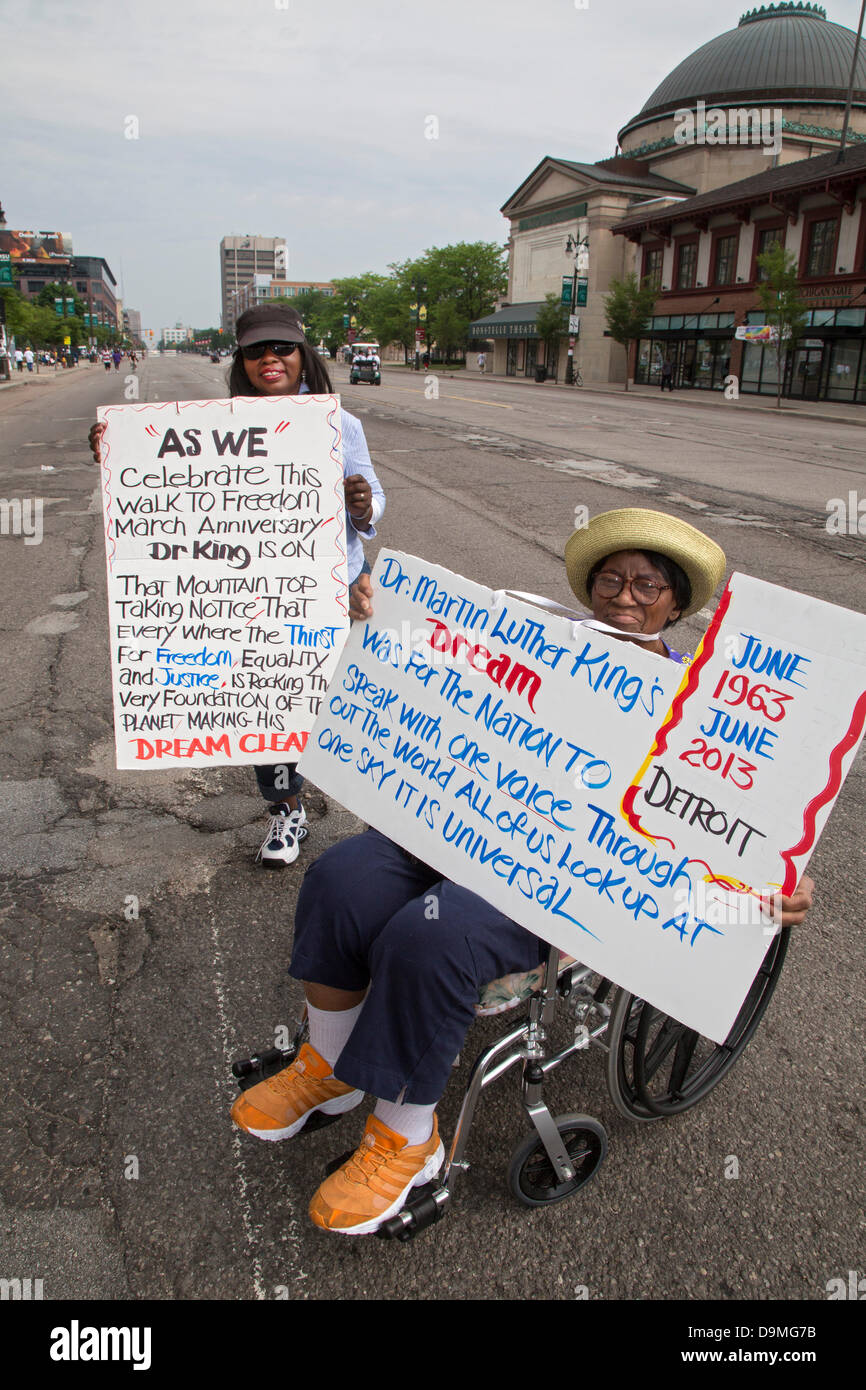 Disabled protest 1963 hi-res stock photography and images - Alamy