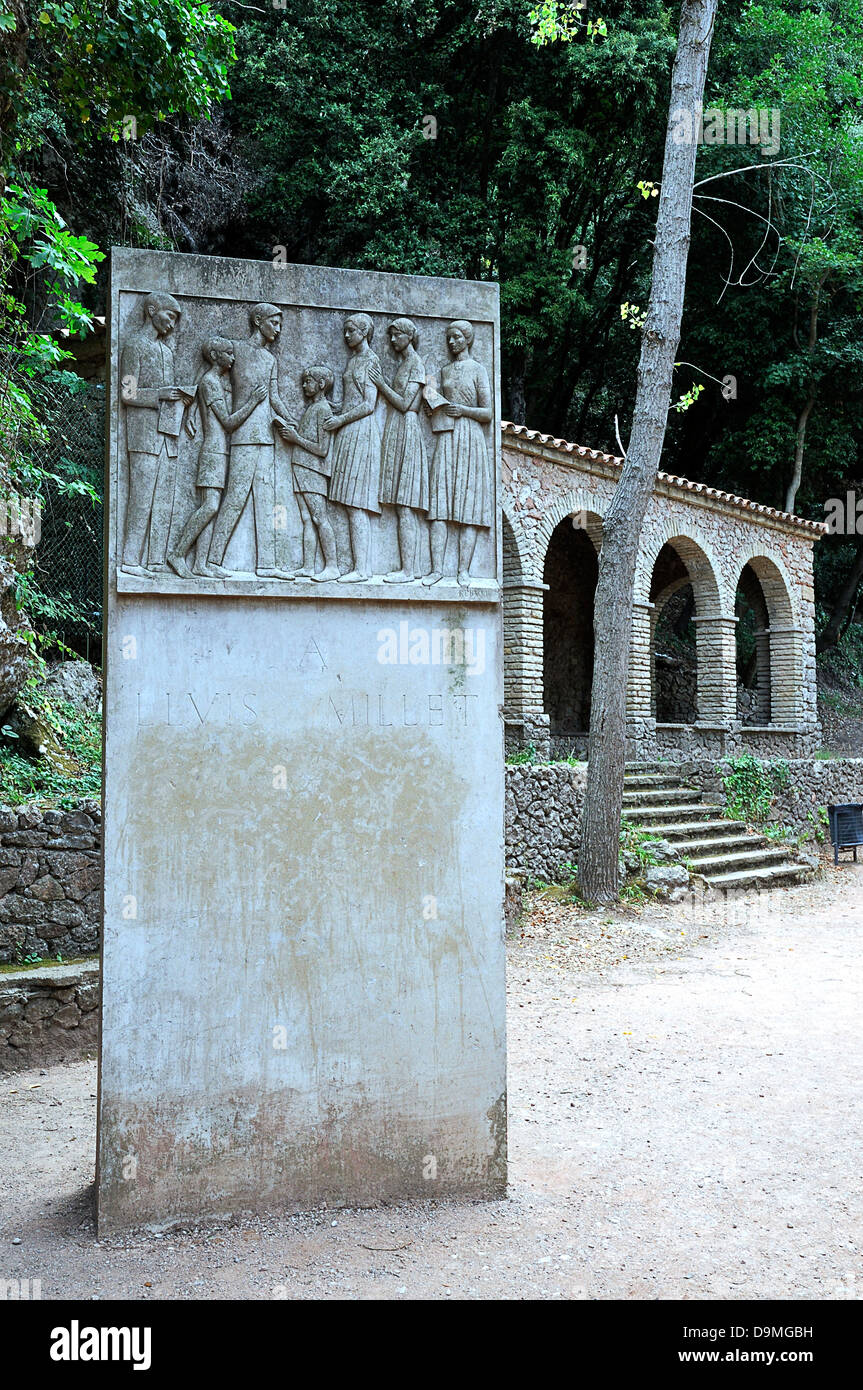 Small historical famous stone hi-res stock photography and images - Alamy