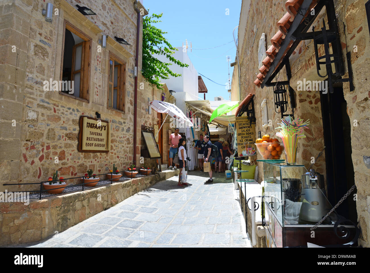 Street scene, Lindos, Rhodes (Rodos), The Dodecanese, South Aegean ...