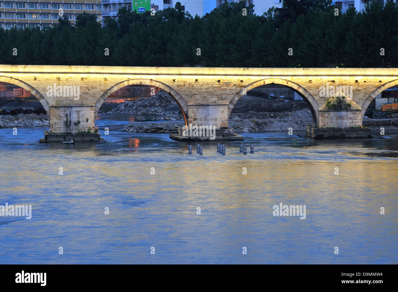 Old Stone Bridge and river Vardar at dusk, Skopje, Macedonia Stock ...