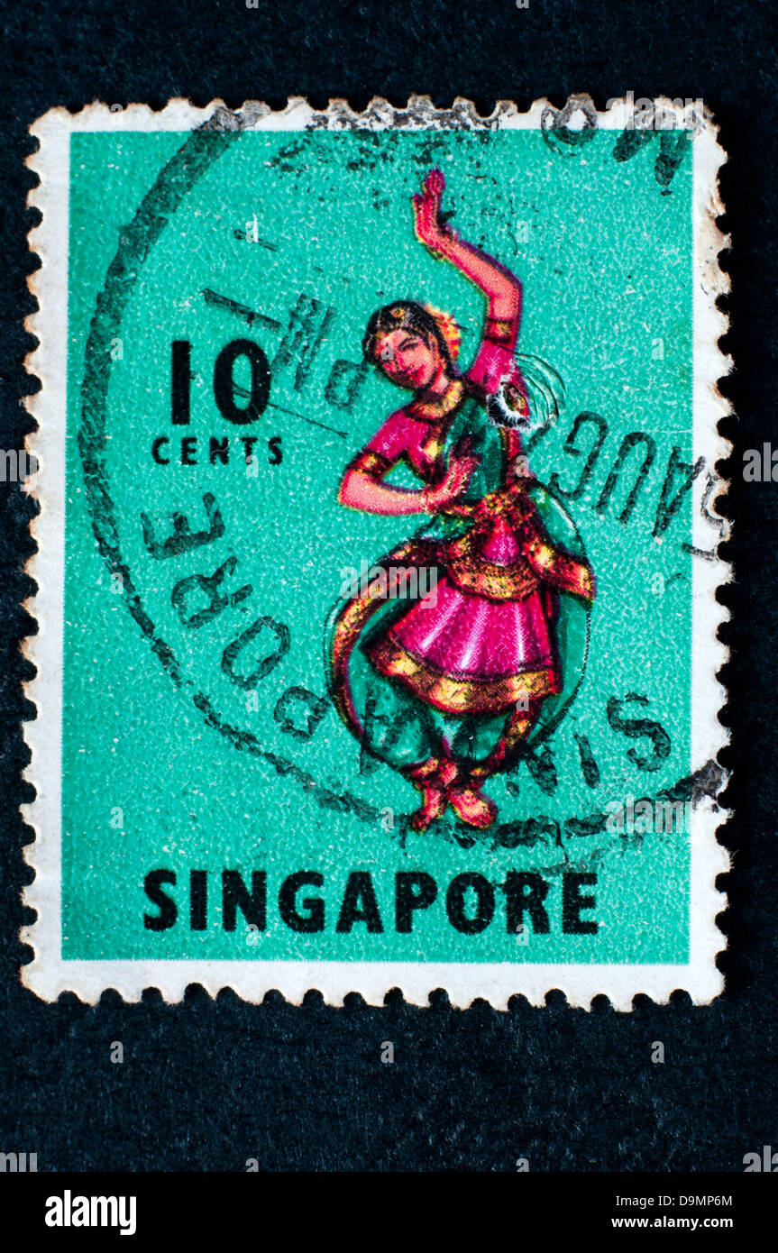Singapore postage stamp hi-res stock photography and images - Alamy
