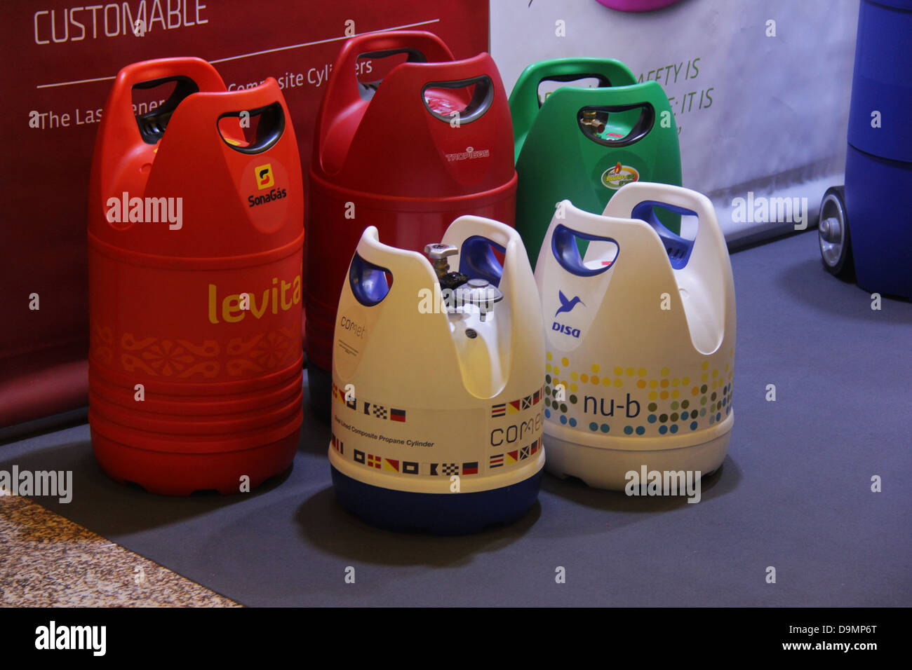Propane gas tanks hi-res stock photography and images - Alamy