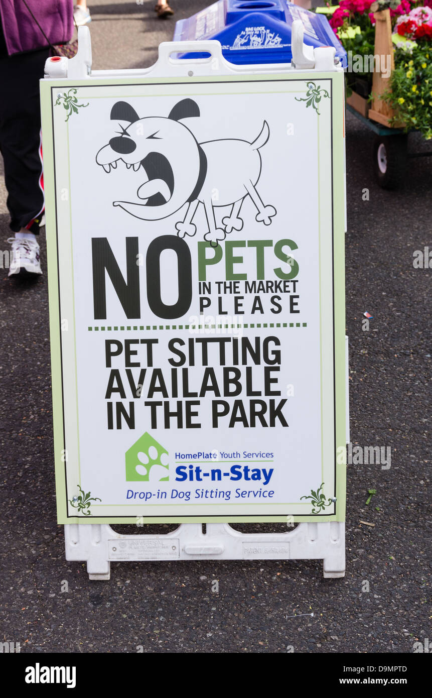 Pet sign hi-res stock photography and images - Alamy