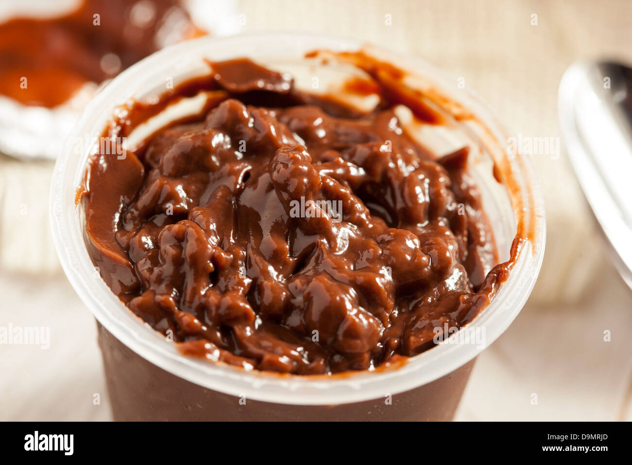 Snack pack chocolate pudding hi-res stock photography and images - Alamy