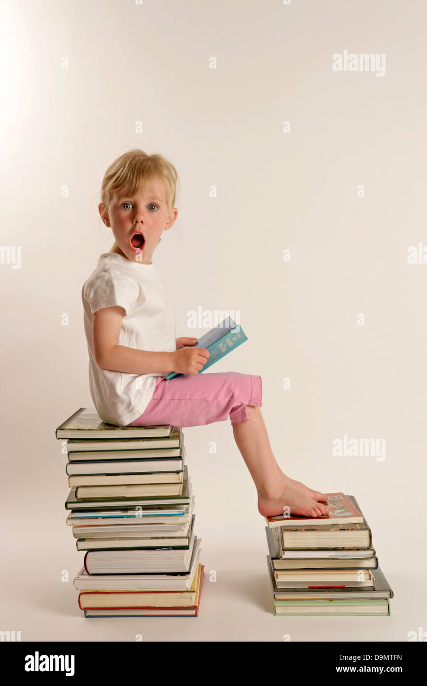 Generic content hi-res stock photography and images - Alamy