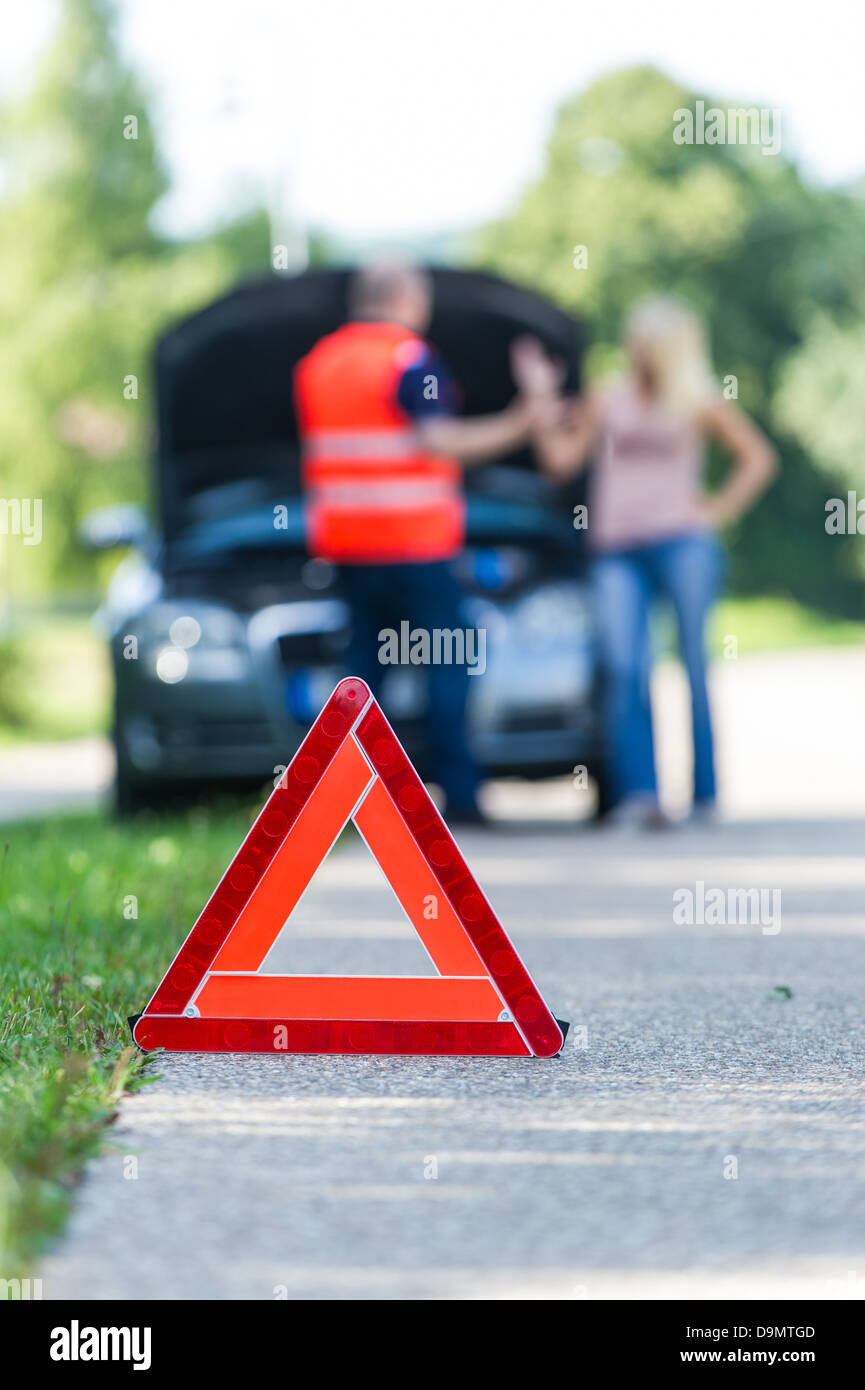 Breakdown assistant hi-res stock photography and images - Alamy