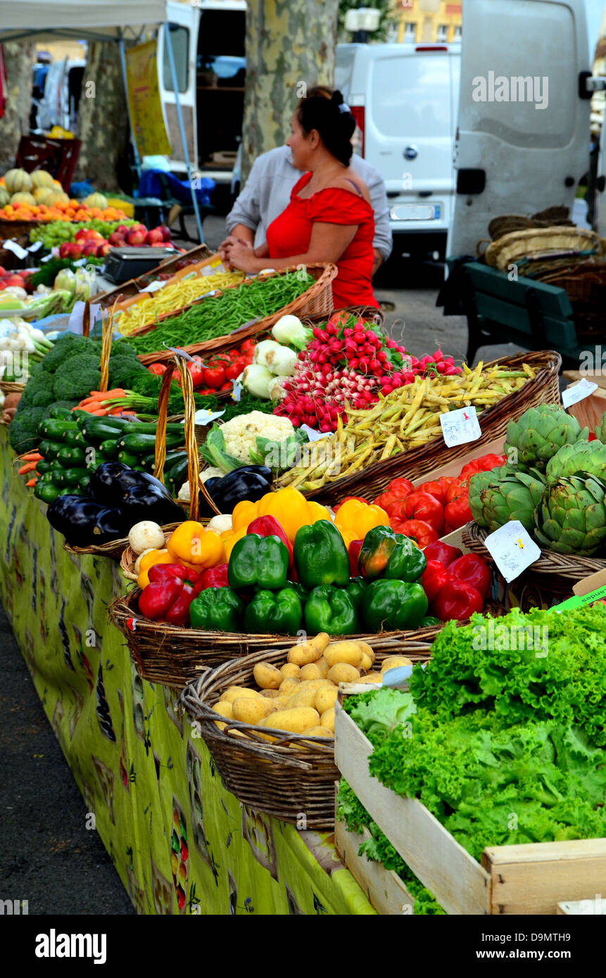 French market in the Dordogne. Colorful Vegetables Stock Photo - Alamy