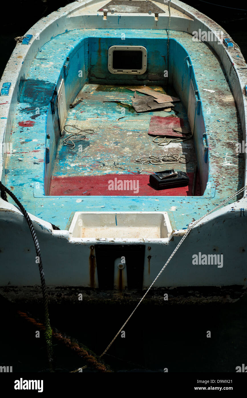 Berthed boat harbor hi-res stock photography and images - Alamy