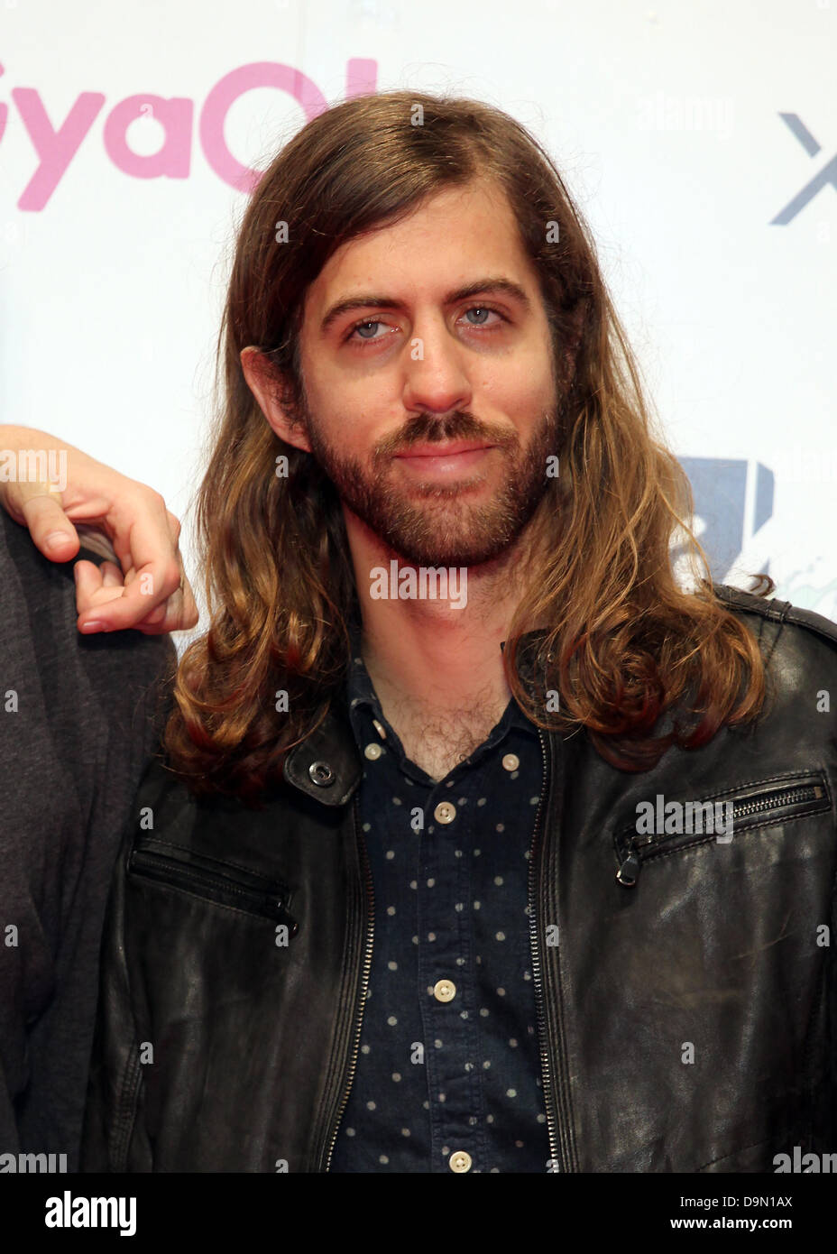 Chiba, Japan - 22 June 2013 - Wayne Sermon of IMAGINE DRAGONS poses for ...