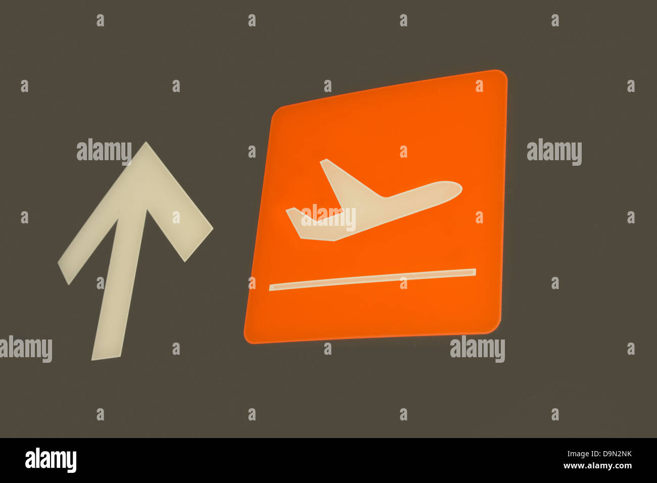 Placard airport hi-res stock photography and images - Alamy