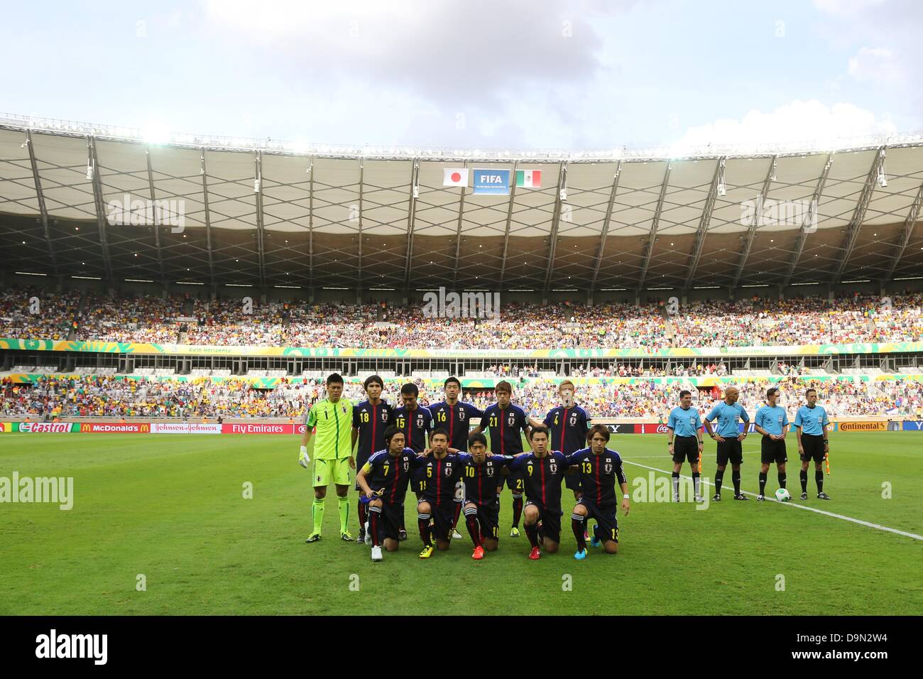 Japan national team group line up hi-res stock photography and images ...
