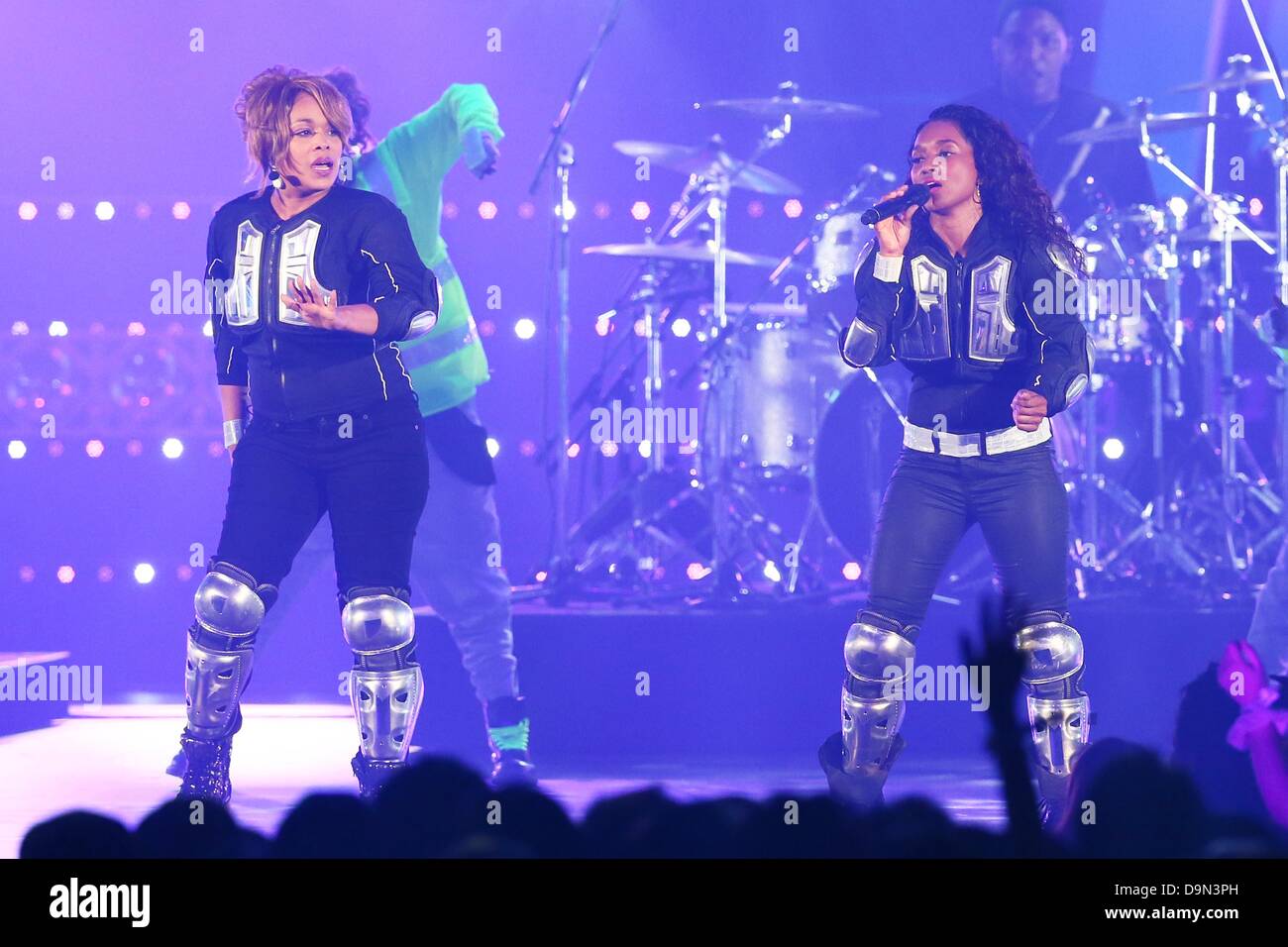 Chiba, Japan. 22 June 2013. TLC, MTV VMAJ (VIDEO MUSIC AWARDS JAPAN ...