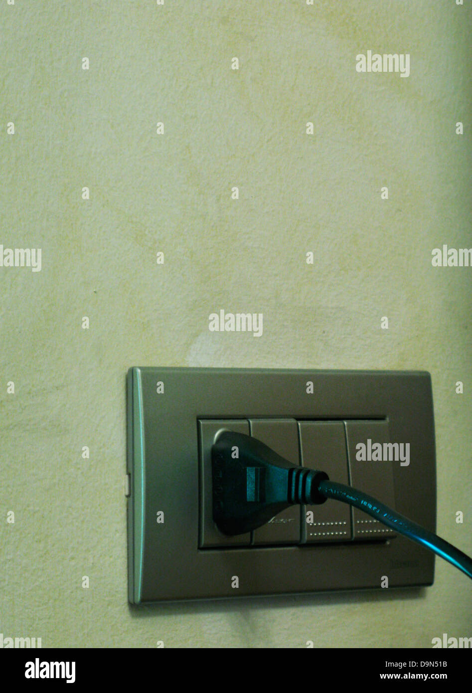 Into a socket hi-res stock photography and images - Alamy