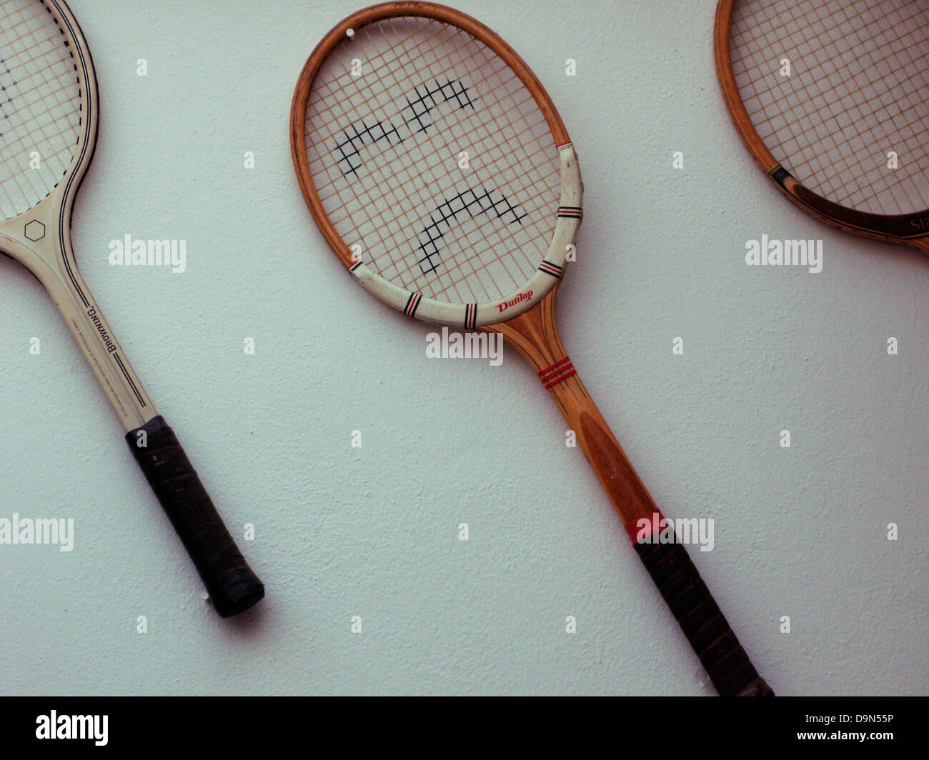 Wooden tennis rackets hi-res stock photography and images - Alamy