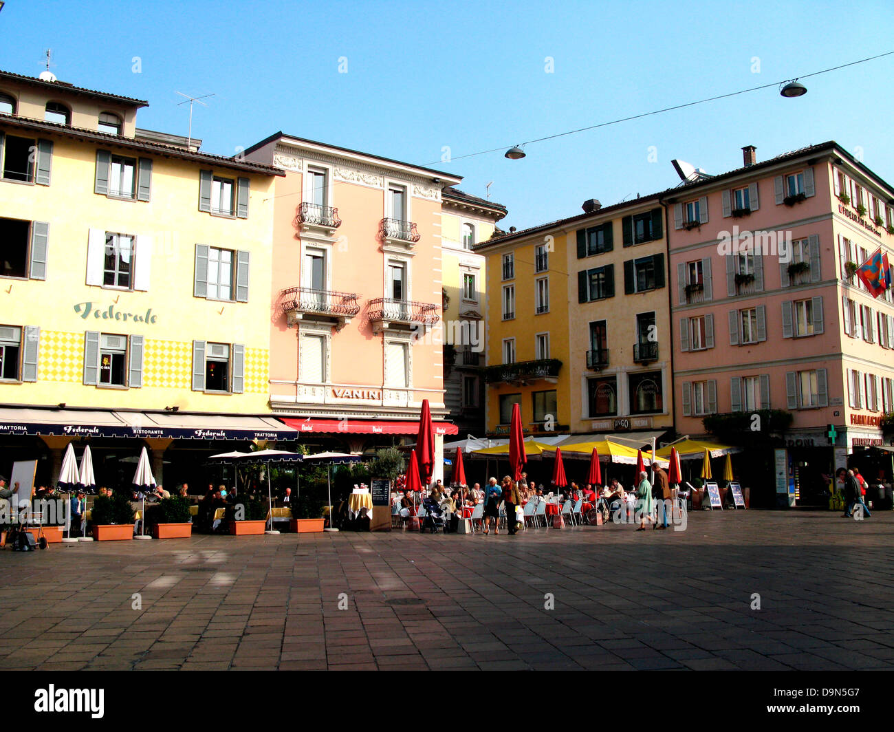 Lugano square hi-res stock photography and images - Alamy