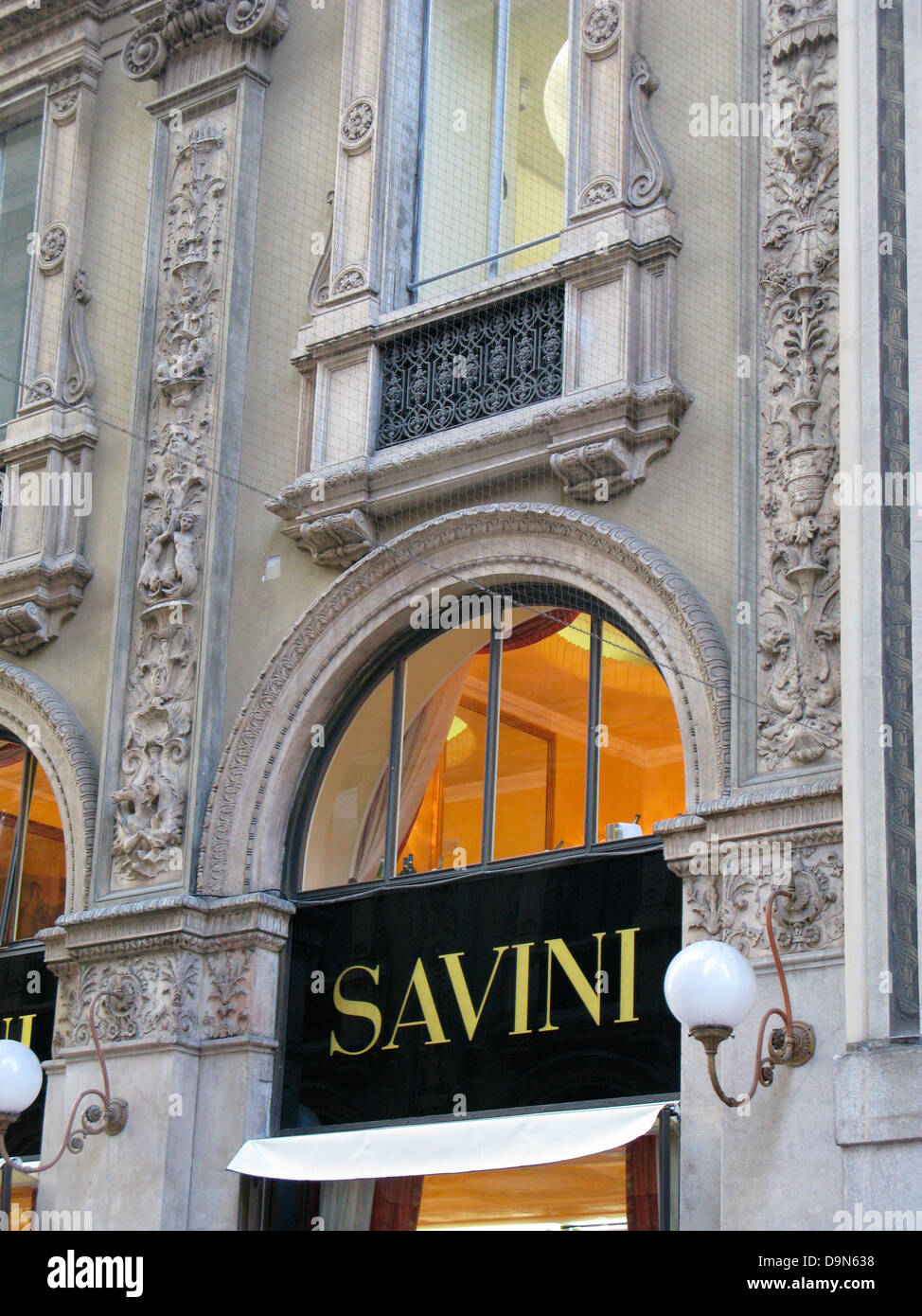 Savini restaurant hi-res stock photography and images - Alamy