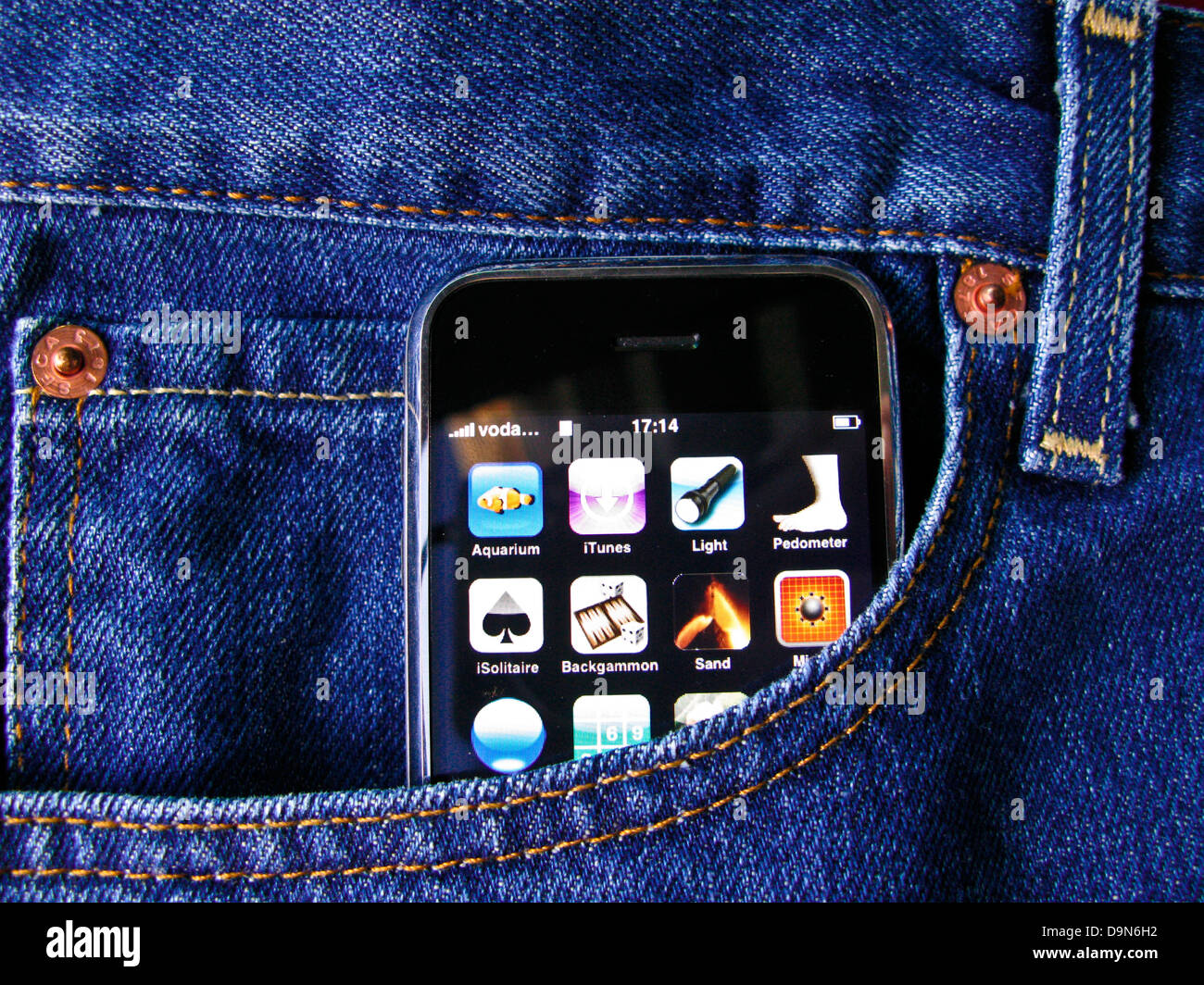 Trouser pocket with phone hi-res stock photography and images - Alamy